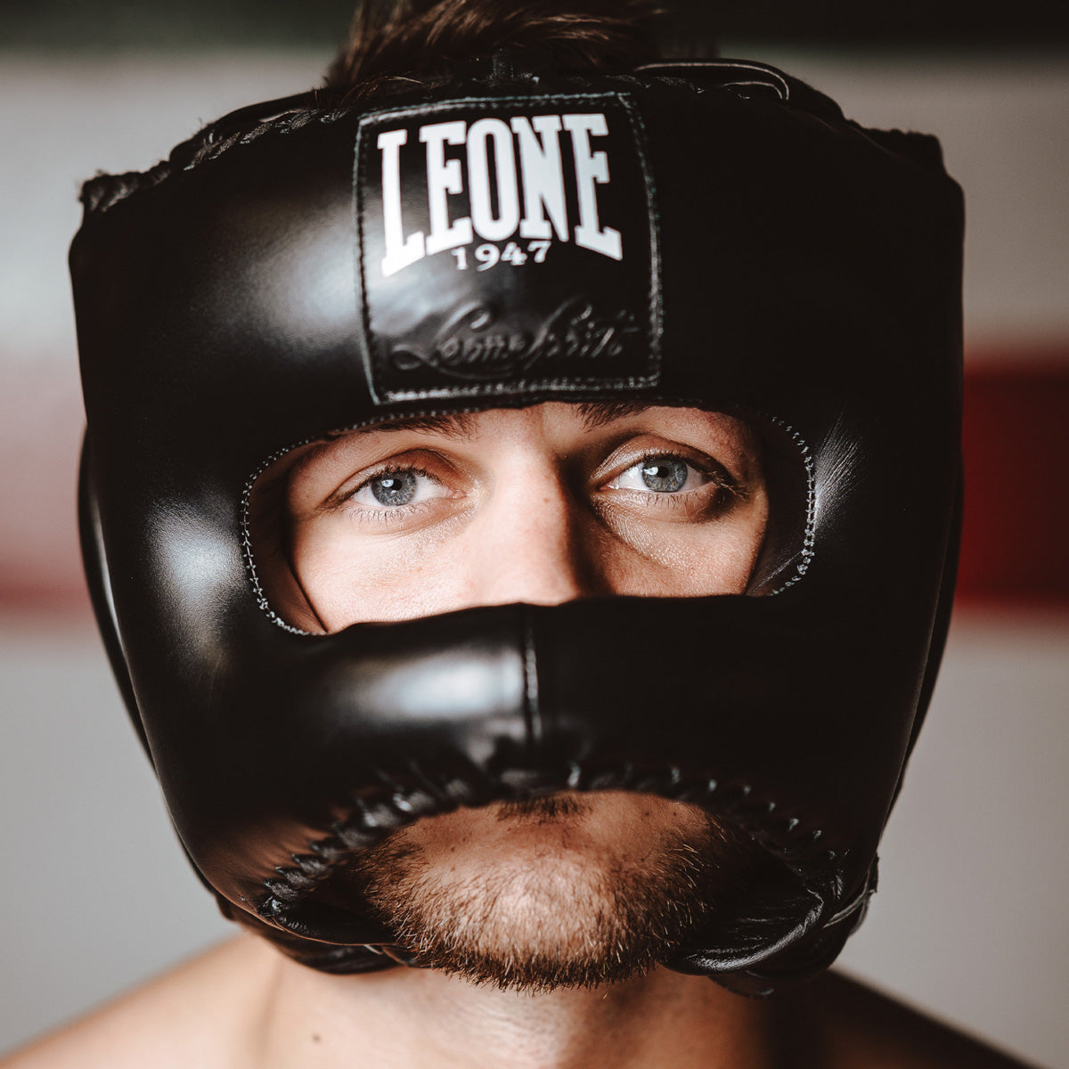 Casco Leone The Greatest CS433 con barra - CombatArena.it – Combat Arena